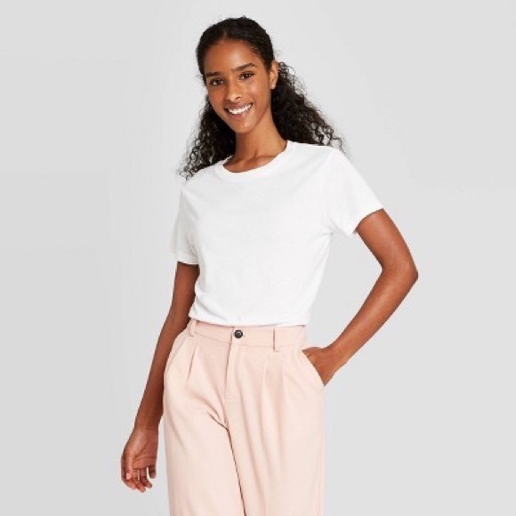 Forever 21 | Tops | Basic White Tee | Poshmark